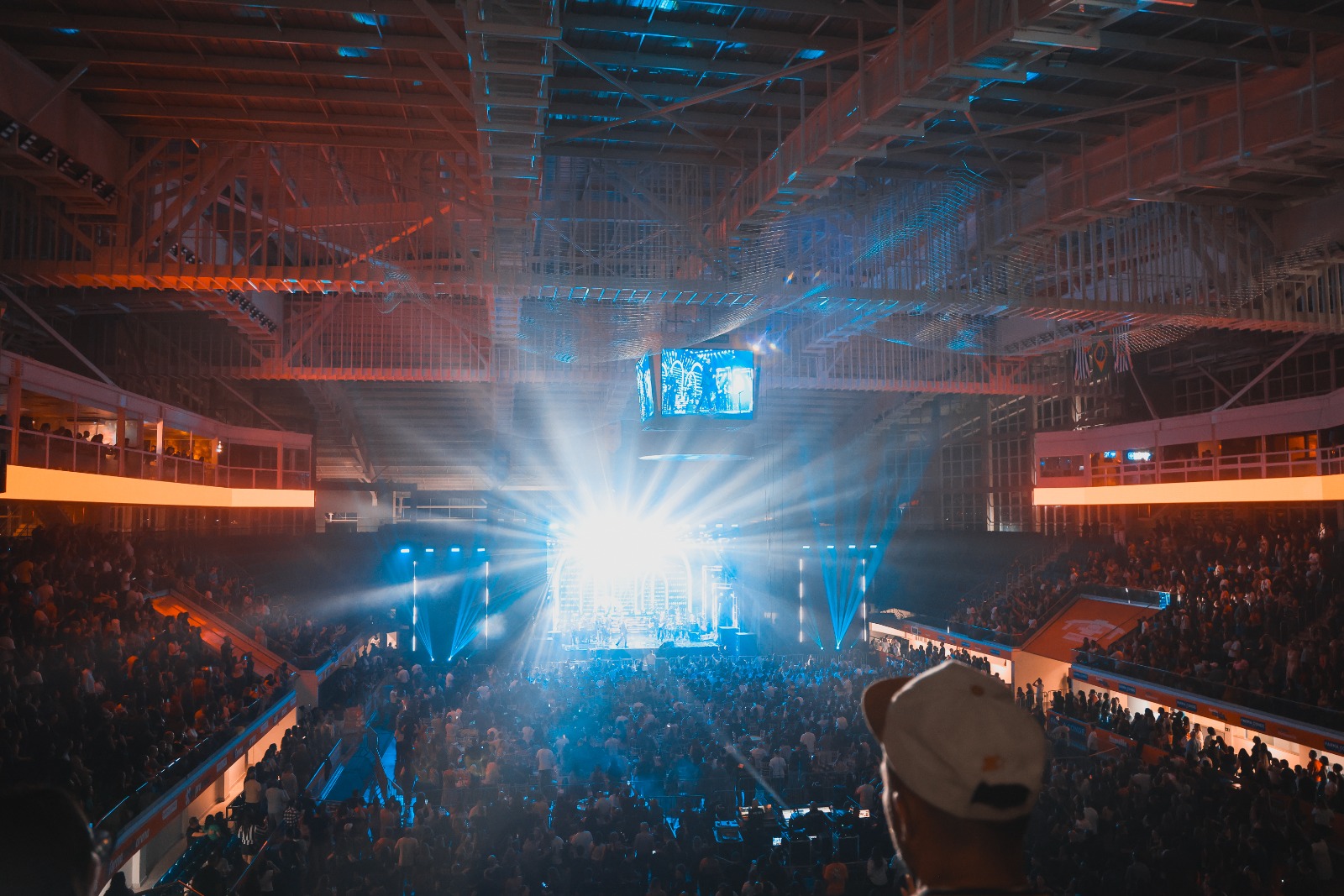 Farma Conde Arena completa 3 anos com programação especial de shows ...